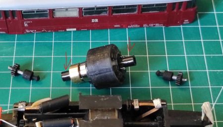 Motor vom BTTB LVT 171 Schienenbus umrüsten - Anleitung